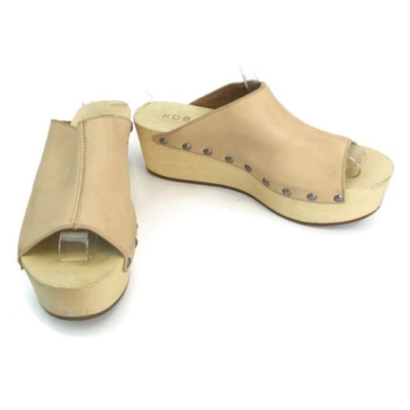 KDB | Shoes | Kdb Womens Tan Platform Closed Sandals Size 65 | Poshmark